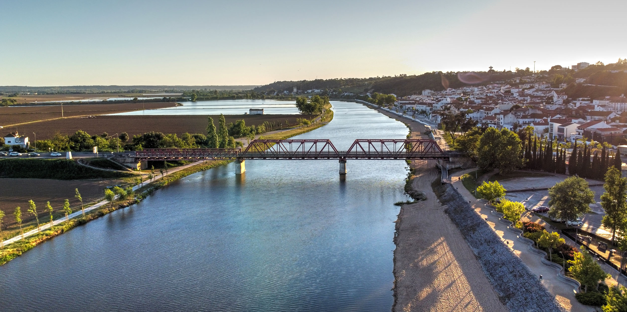 Passeio ribeirinho e praia fluvial de Coruche – Who Trips